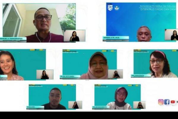 Penggunaan Teknologi Berlebihan Berpengaruh Buruk pada Perkembangan ... Penggunaan Teknologi Berlebihan Berpengaruh Buruk pada Perkembangan ...